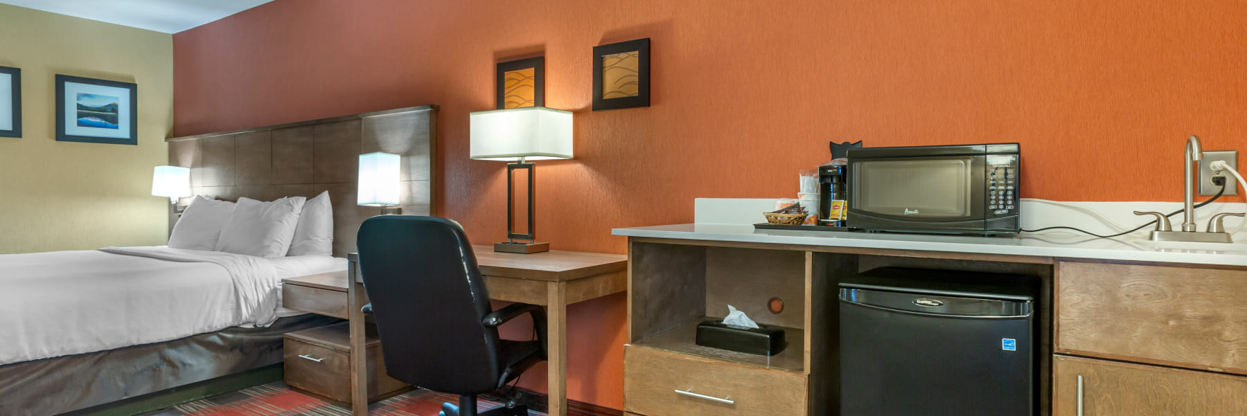 Hotel Deals in Flagstaff - Specials | Comfort Inn Lucky Lane Flagstaff